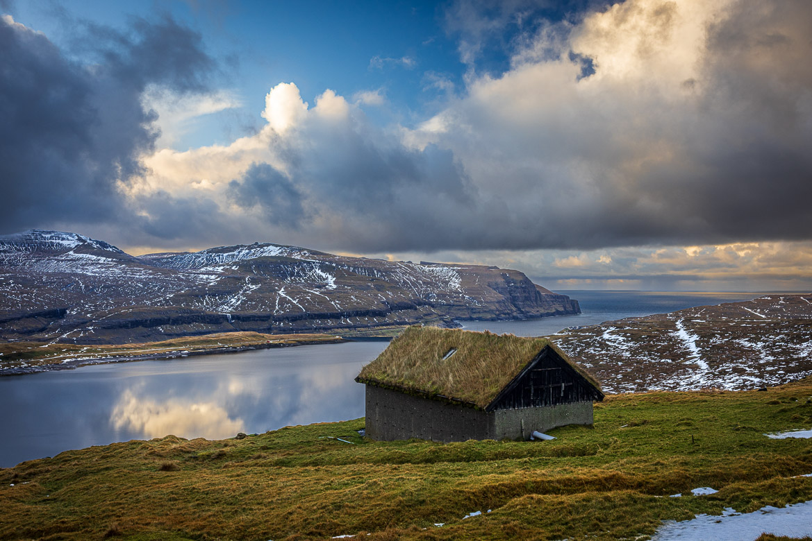 LAKE EIÐI - Jan-Eric Osterlund